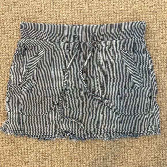 Bella Dahl | Skirts | Bella Dahl Xs Mini Skirt | Poshmark